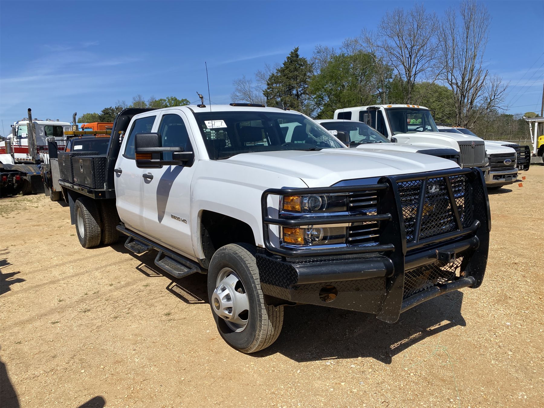 2018 CHEVROLET 3500 HD Flatbed Truck - J.M. Wood Auction Company, Inc.