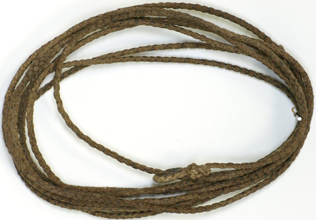 Braided leather riata measuring approx. 40 feet