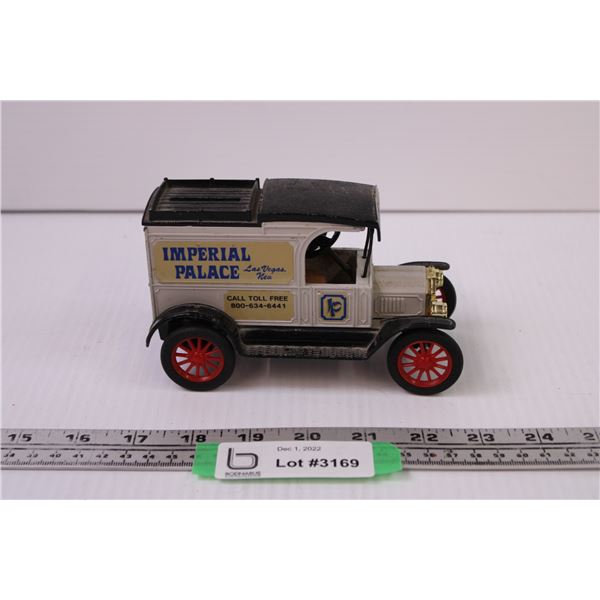 Ertl 1913 Model T” Diecast Coin Bank Bodnarus Auctioneering
