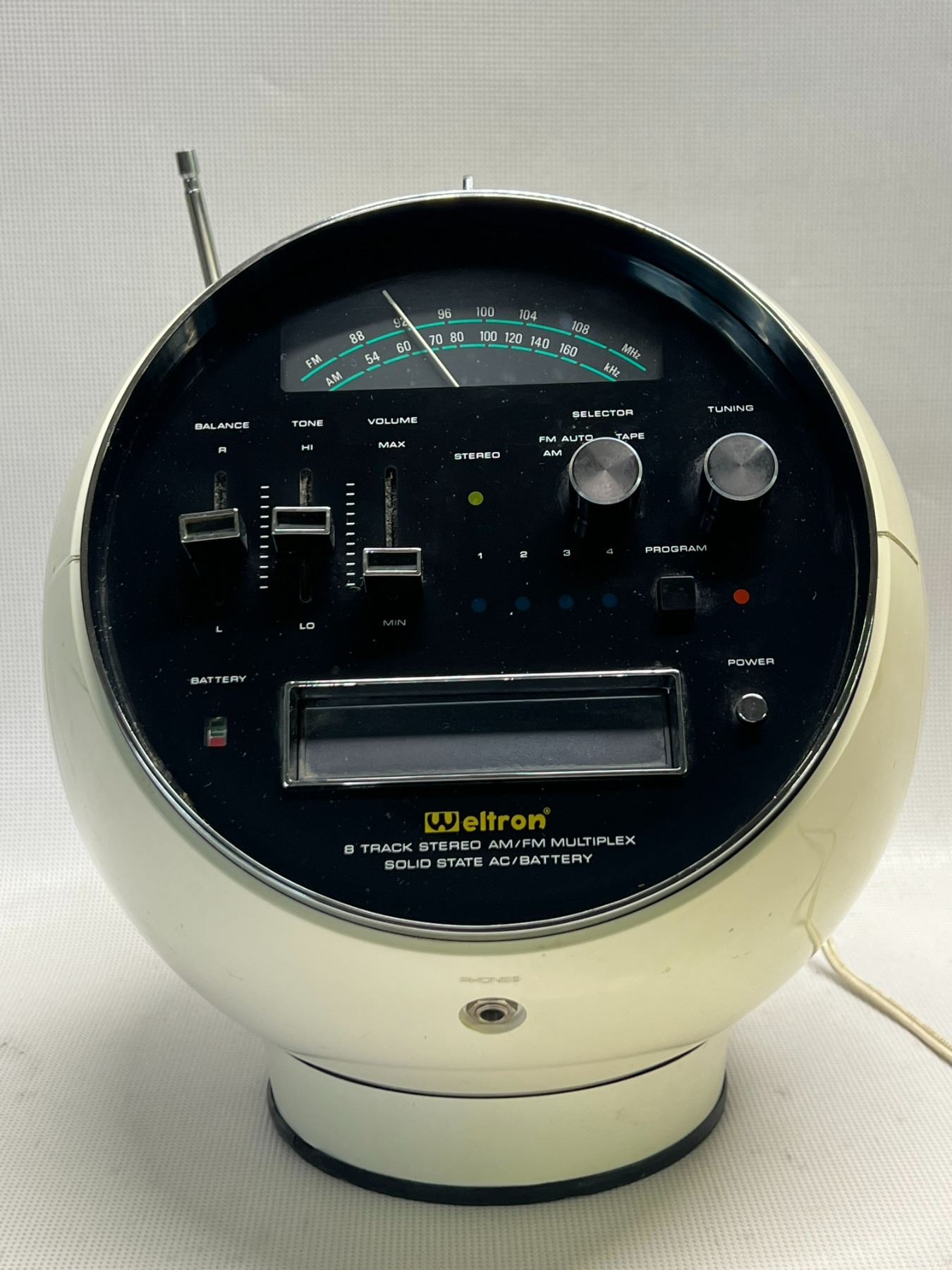 Vintage Space Age Weltron AM/FM 8 Track Stereo Solid State (Approx: 12 ...