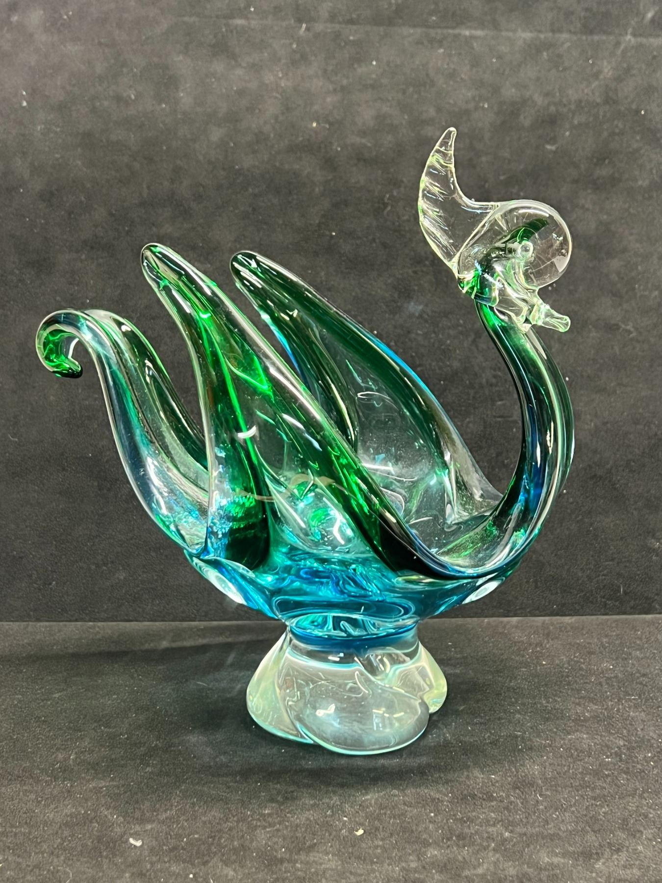 Vintage Chalet / Lorraine / Edag Canadian Art Glass Bird Sculpture