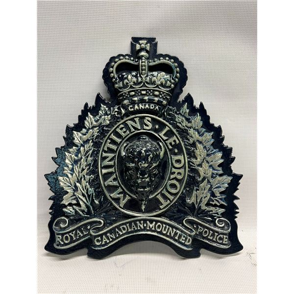 RCMP Royal Canadian Mounted Police Cast Metal Wall Plaque (approx: 12x11")