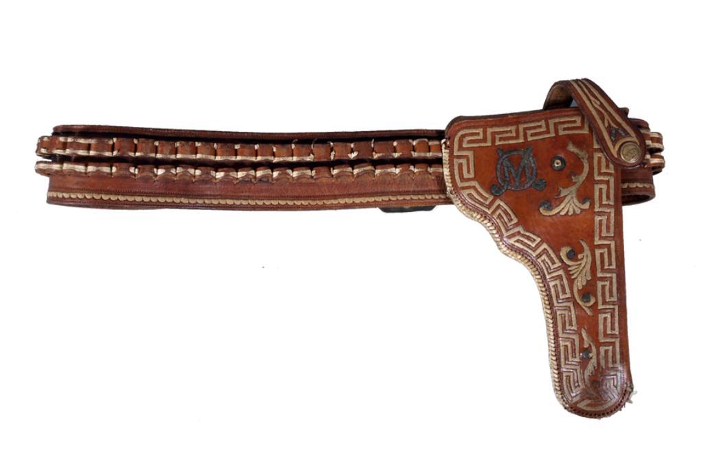 Early Revolutionary Mexican holster rig