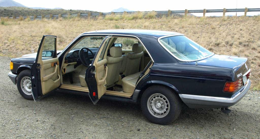 1983 Mercedes-Benz 500SE 4 door Sedan