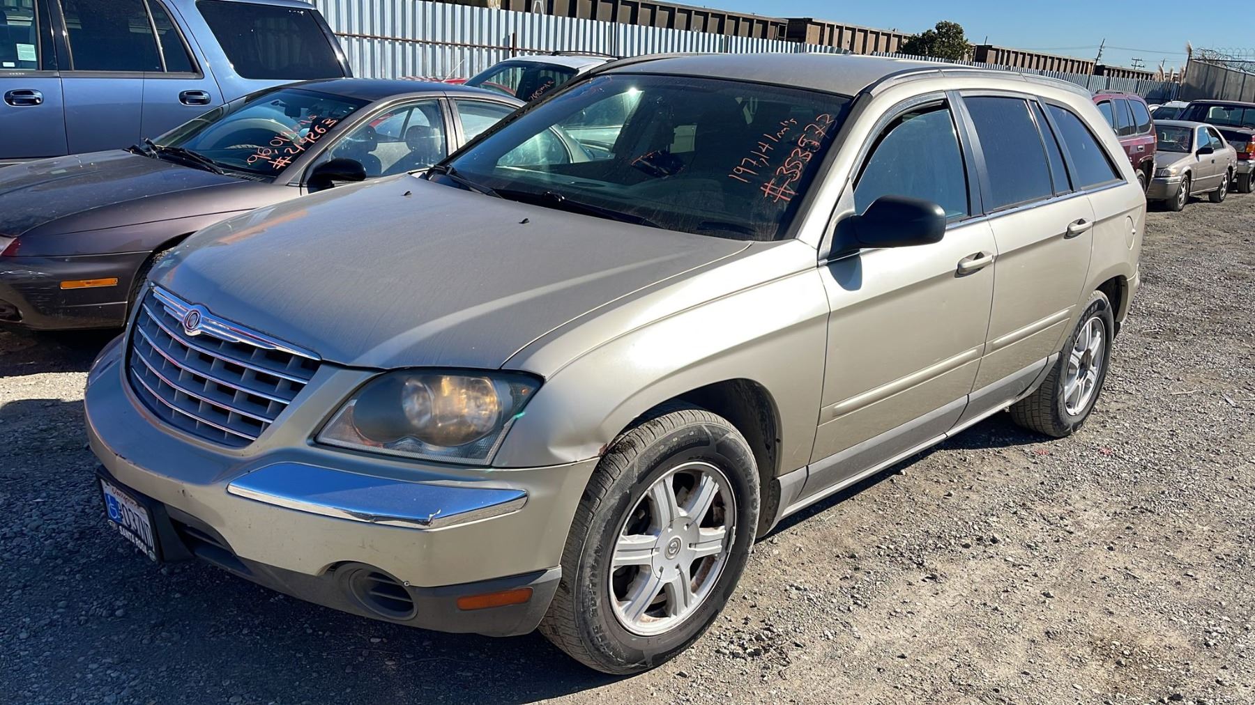 2005 Chrysler Pacifica Touring