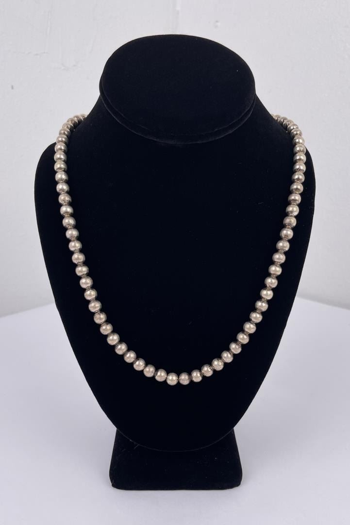 Navajo Sterling Silver Pearls Bench Beads