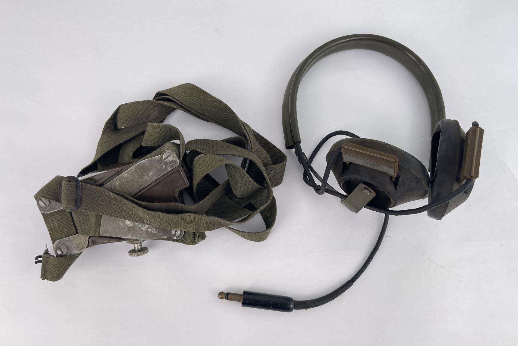 Vietnam War H-113/U Headset