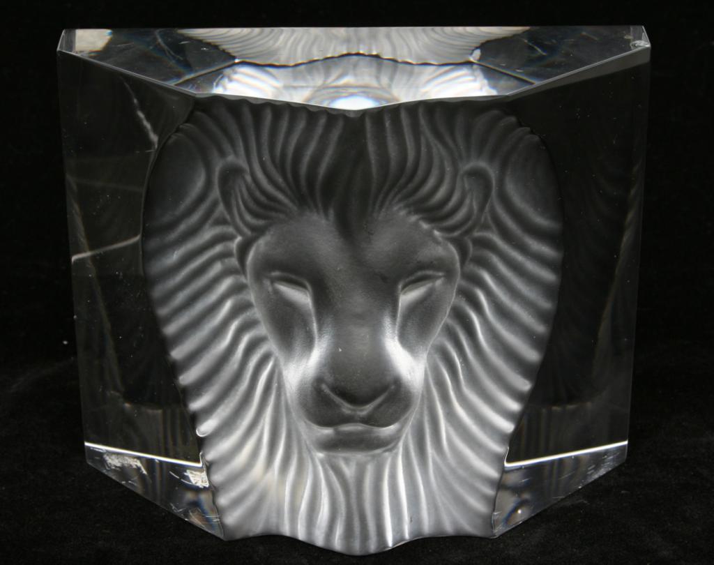 Hoya Glass Bookends - Ram and Lion