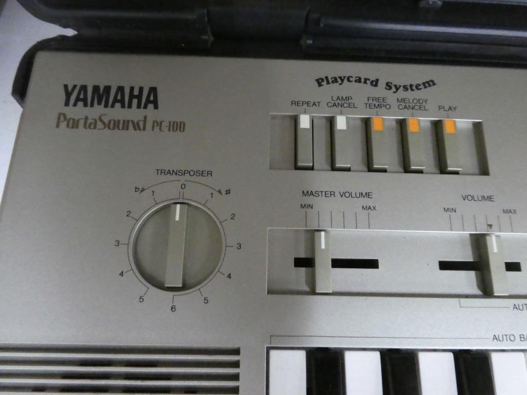Yamaha PortaSound PC-100 keyboard