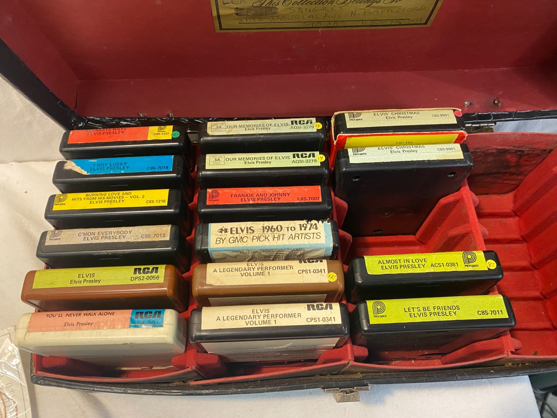 Elvis 8 tracks in case