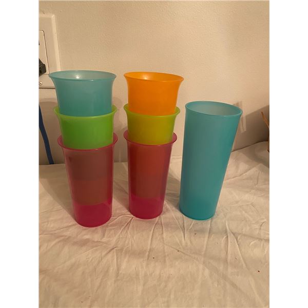 Tupperware cups