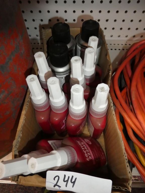 Loctite 222MS threadlocker, primer