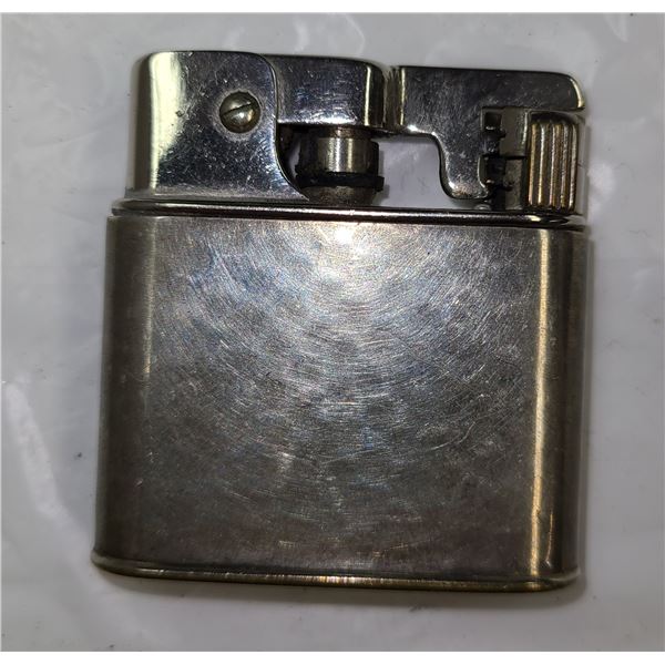 Classic Mid Century Lunder 1000 Cigarette Lighter