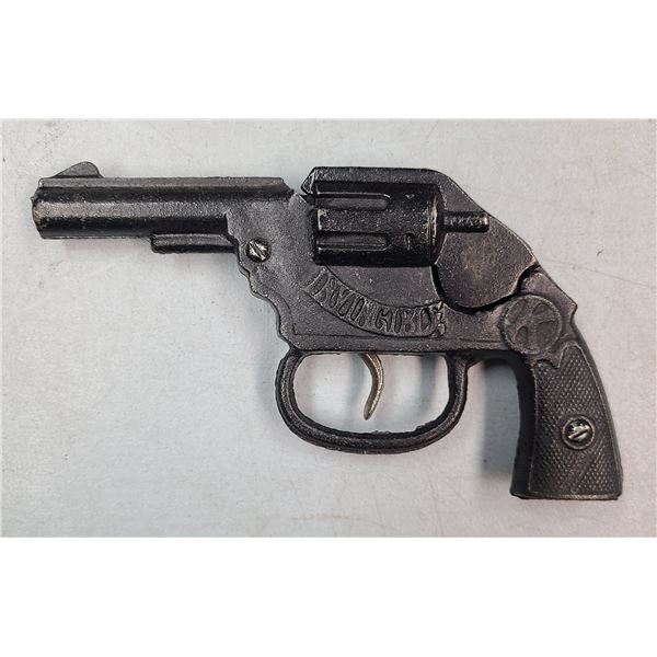 Kilgore Toy Cap Gun INVINCIBLE Cast Iron Pistol 1914