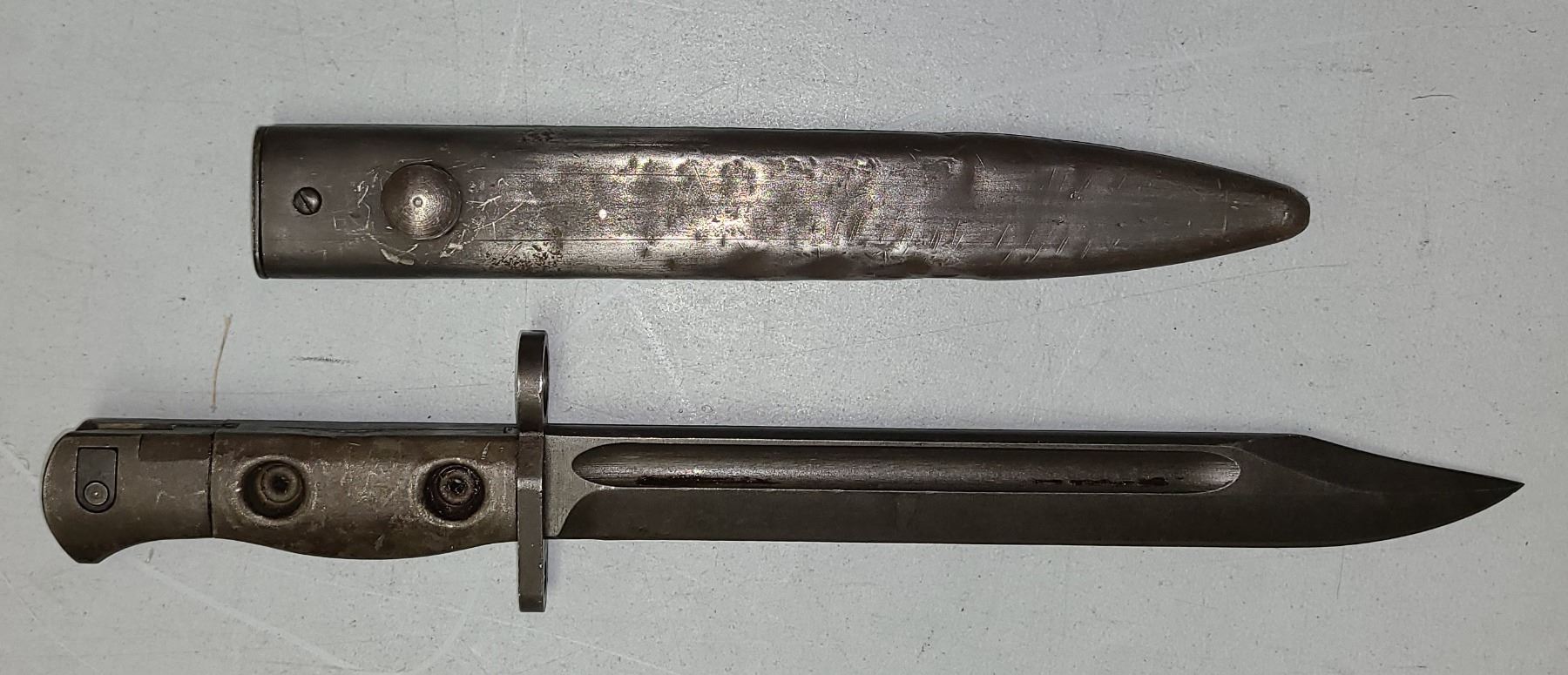 Australia L1A2 Bayonet & Scabbard - 1960