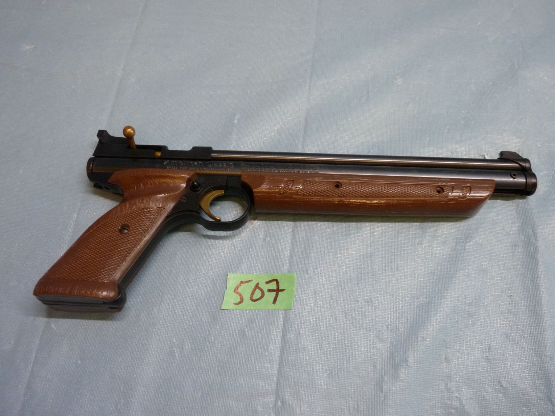American classic , model 1377, Caliber .177 pellet pistol