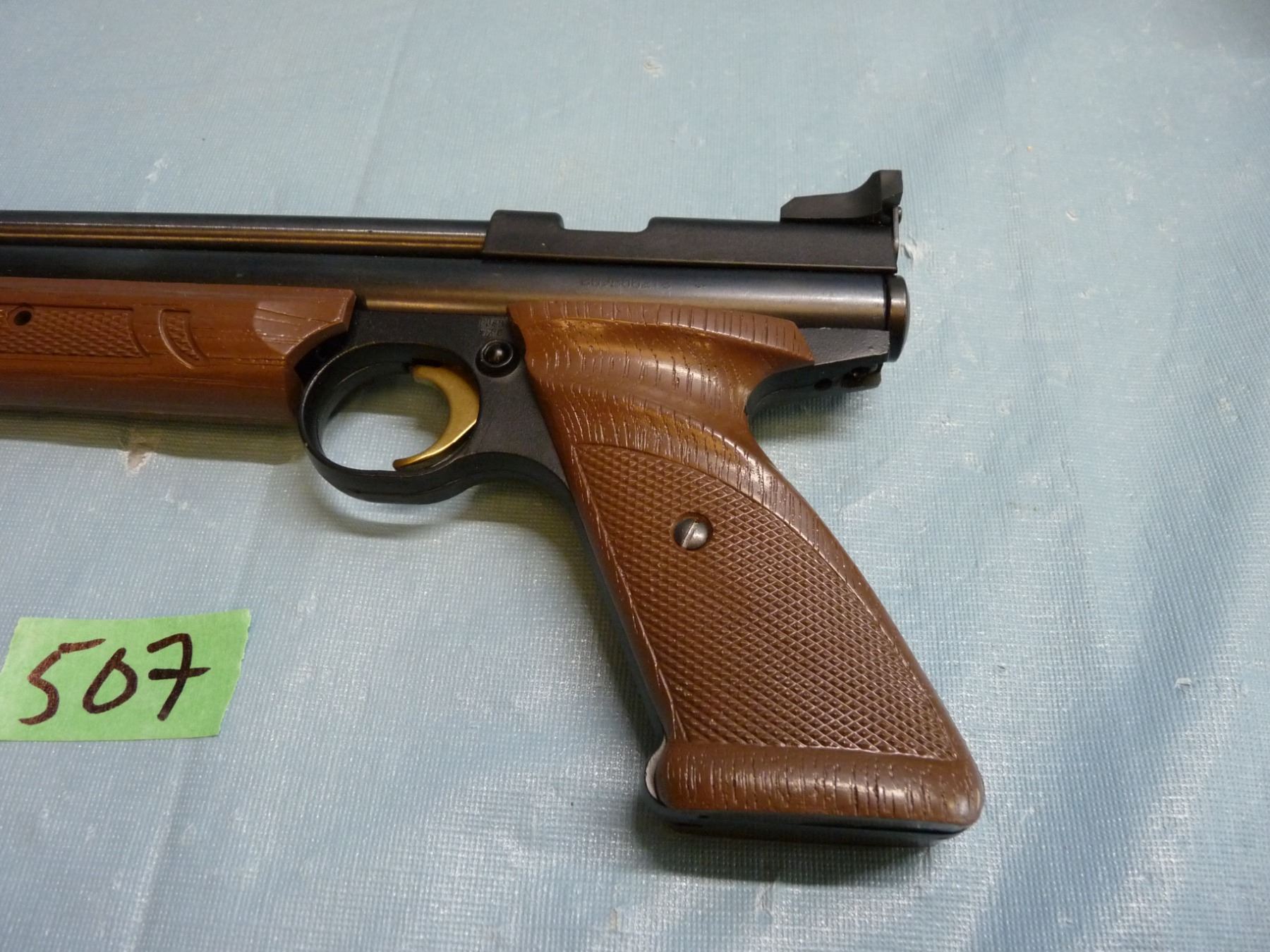 American classic , model 1377, Caliber .177 pellet pistol