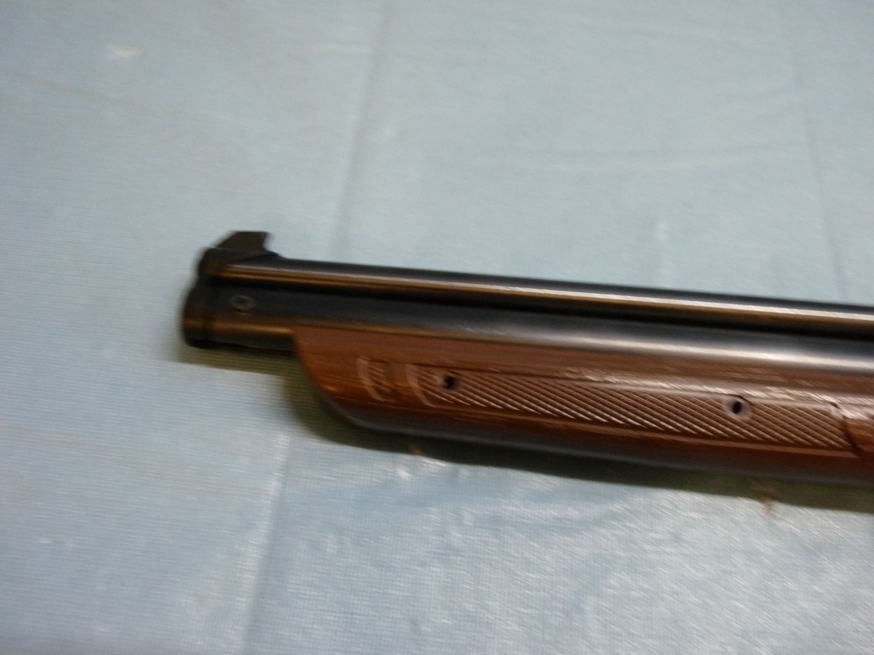 American classic , model 1377, Caliber .177 pellet pistol