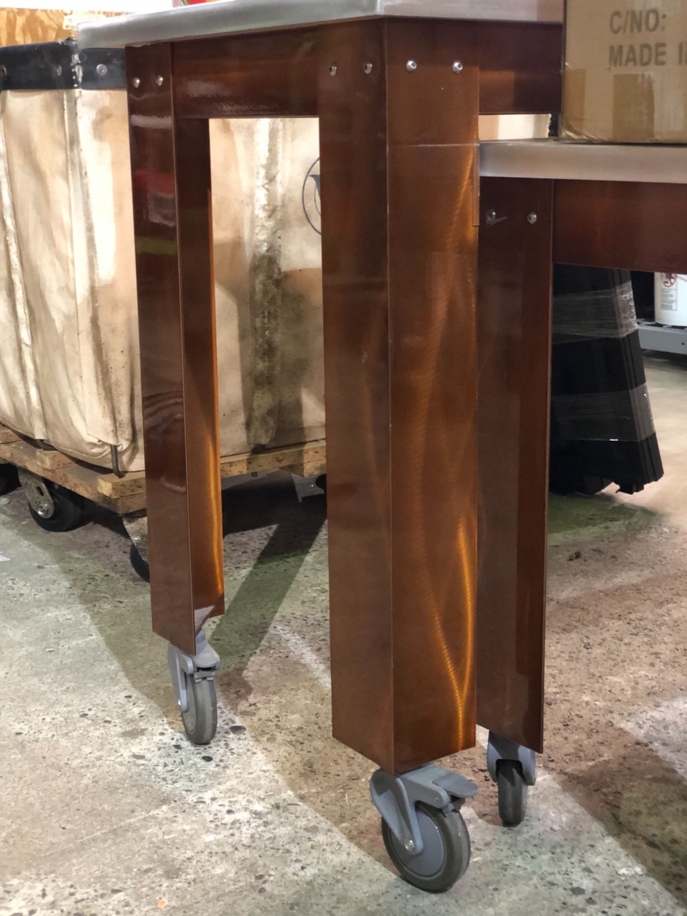 "Snowpiercer" - Set of 2 First Class rolling tables