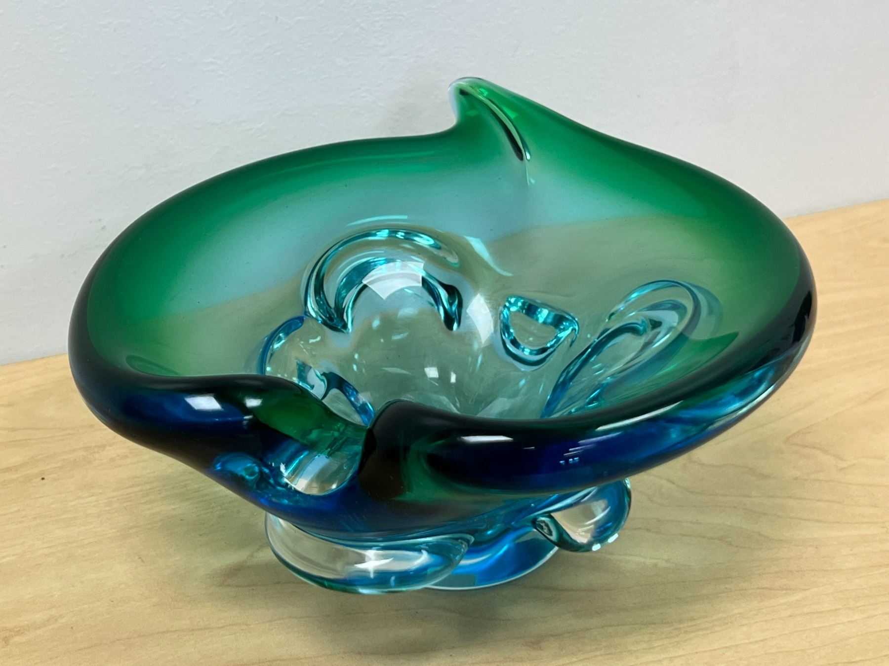 Vintage Blue & Green Chalet / Lorraine / Edag Canadian Art Glass Large ...