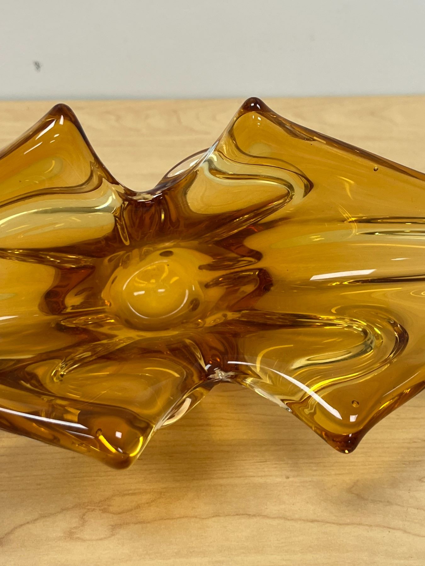 Vintage Gold Yellow Chalet / Lorraine / Edag Canadian Art Glass Centerpiece