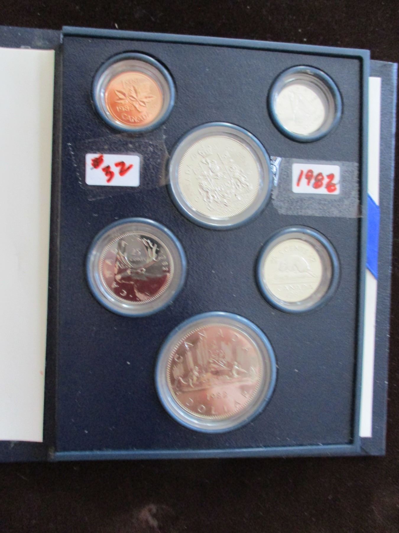 1982 PROOF CANADA COIN SET