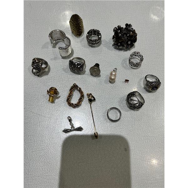 Costume Rings And Pins Beck Auctions Inc