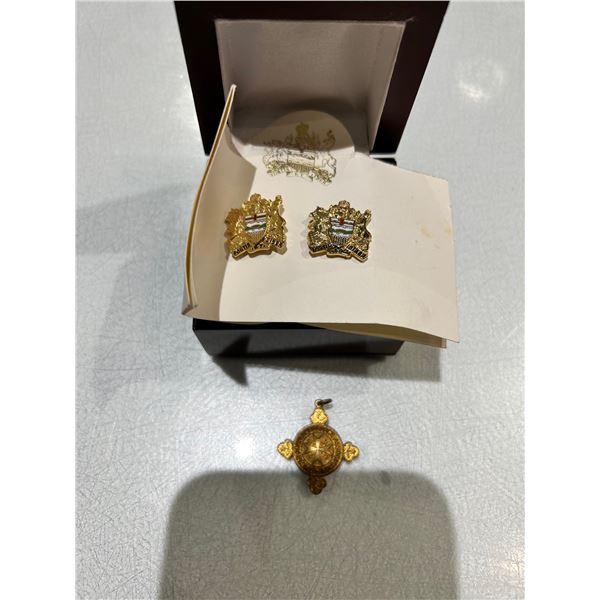 Various Pins Beck Auctions Inc