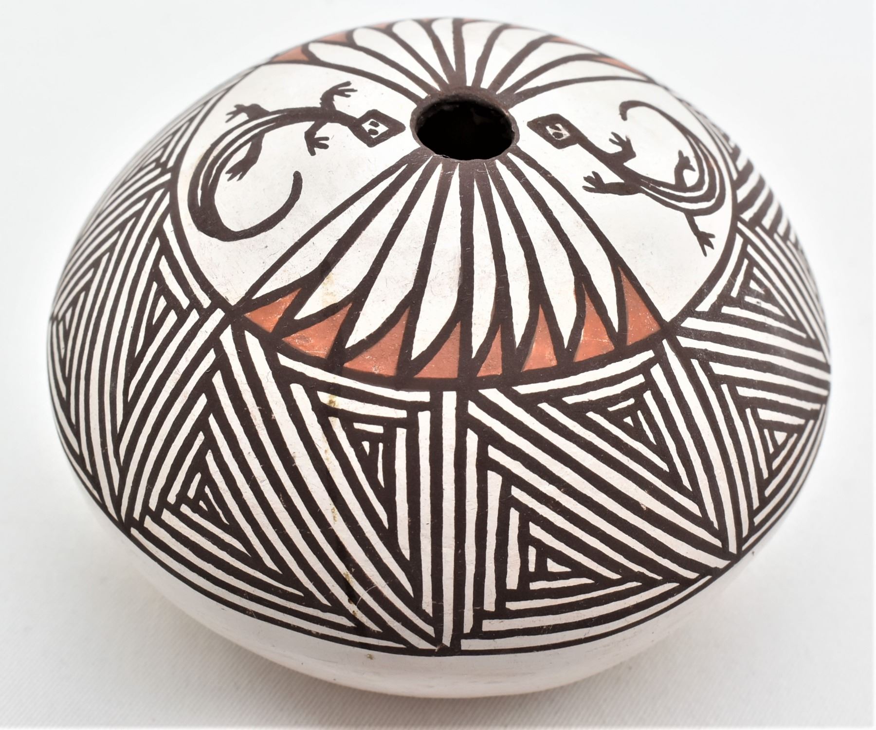 Vintage Acoma Pottery Seed Jar by Evelyn Ortiz