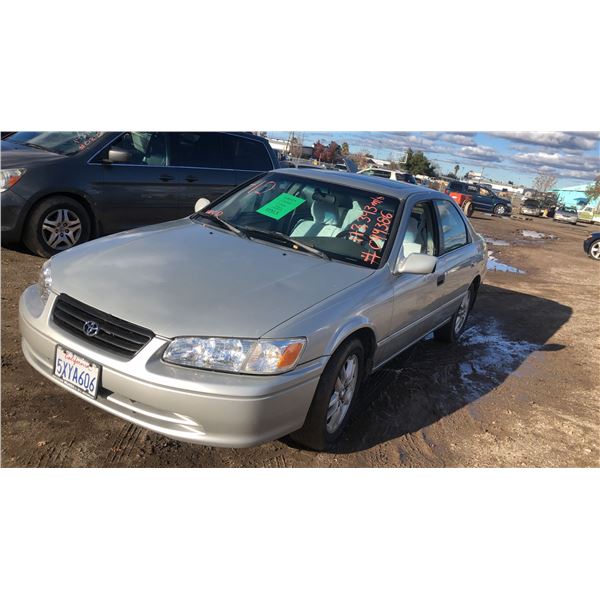 2000 Toyota Camry LE V6