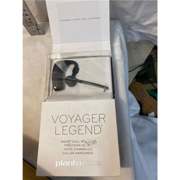 Plantronics voyager legend