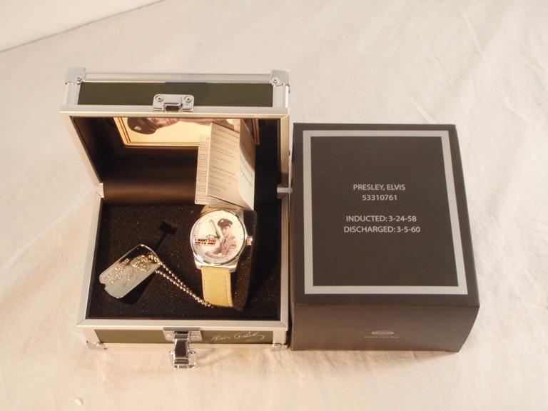 MENS Elvis Fossil Army Watch With dog tags and trunk