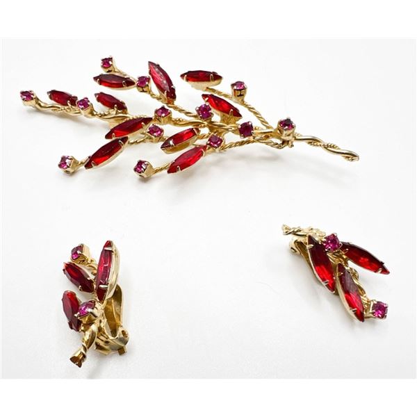 AMAZING RUBY RED BROOCH SET