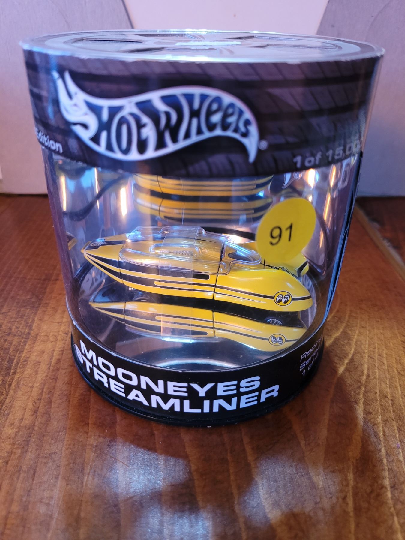 Hot Wheels 'moon eyes streamliner' limited edition