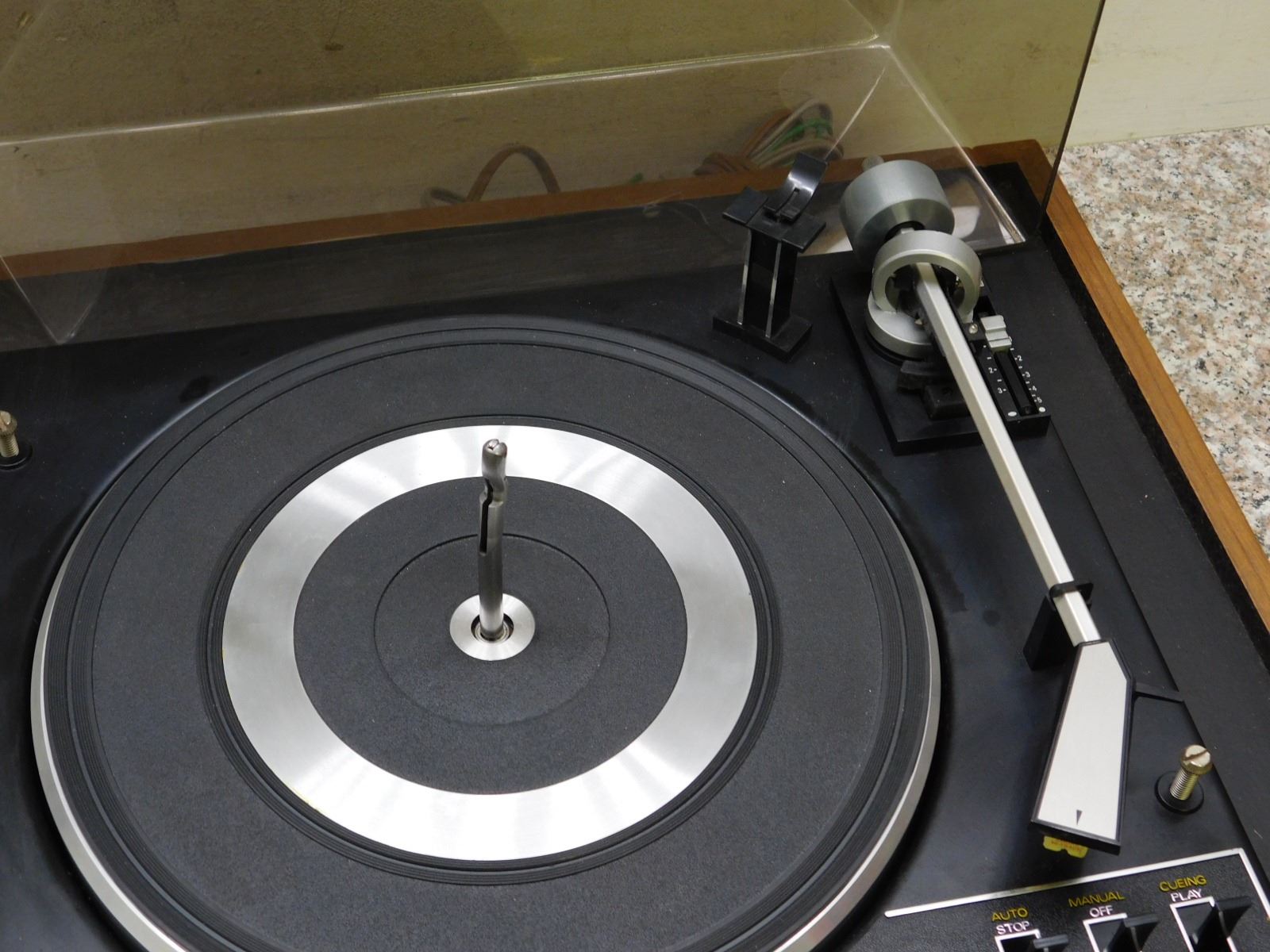 Vintage Garrard Synchro Lab 72B Turntable Record Player Works