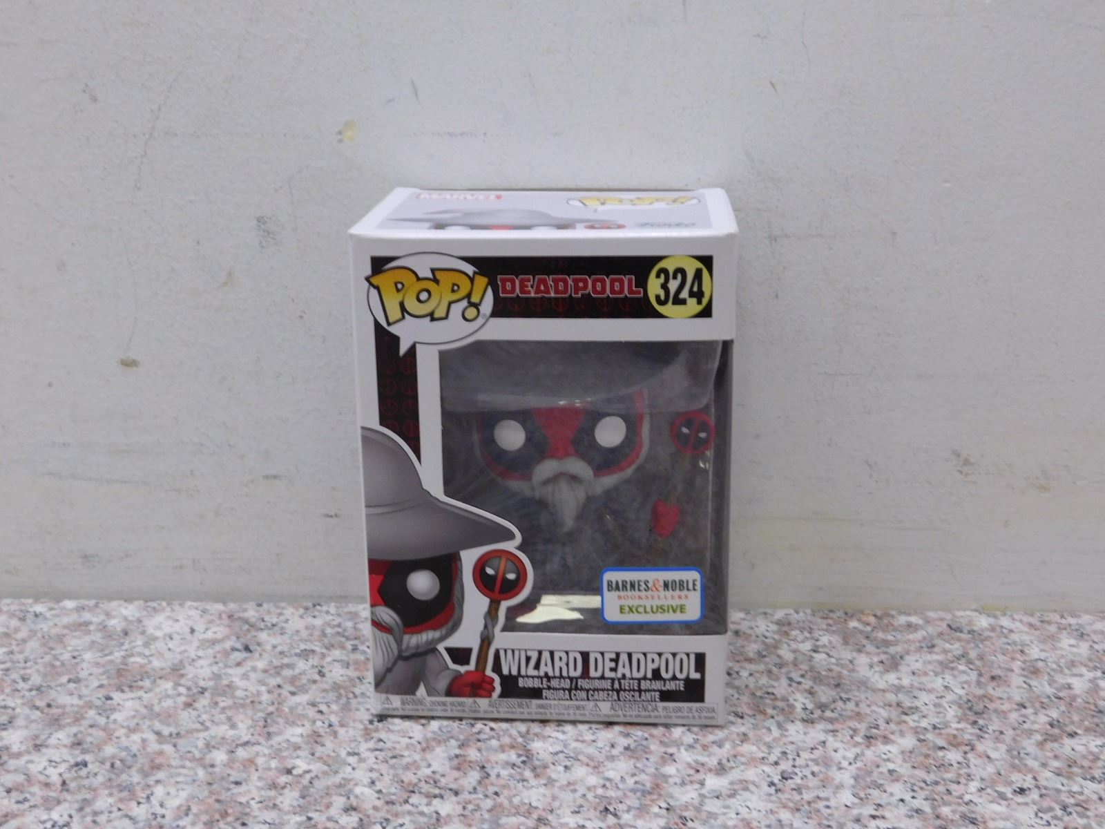 Funko Pop Deadpool #324 Wizard Deadpool Barned & Noble Exclusive