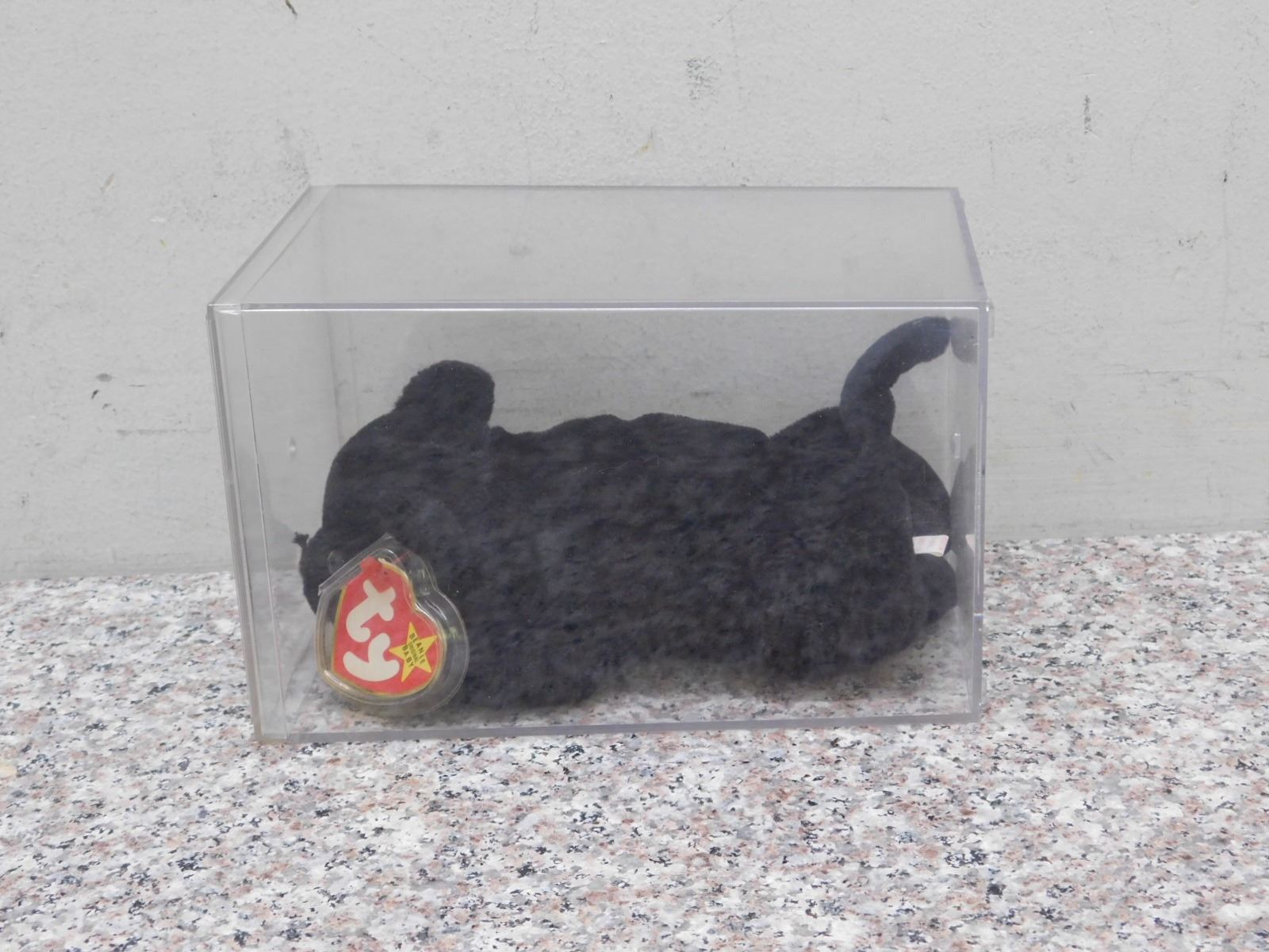 TY Beanie Baby 1995 Velvet Plushie With Protective Case