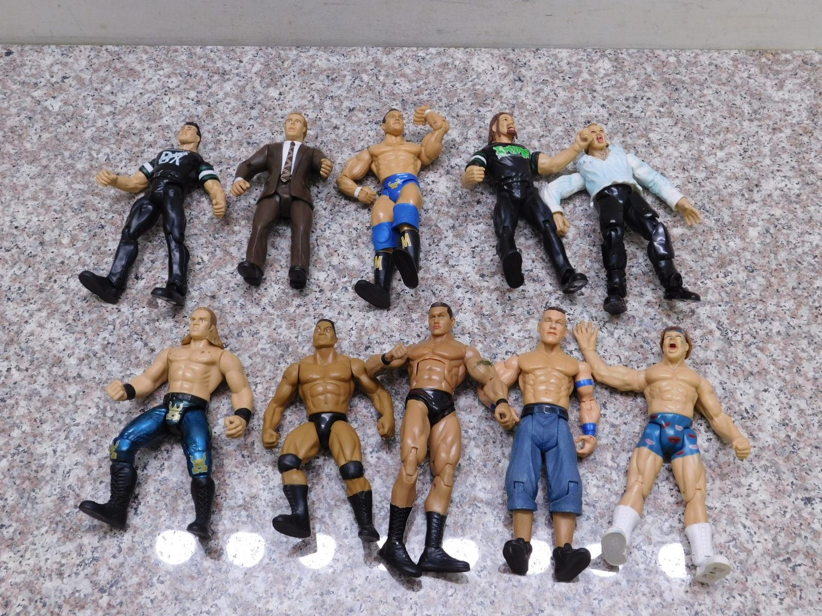 Lot of 10 WWF WWE Wrestling Figures 1998 - 2004 Jakks Pacific The Rock ...