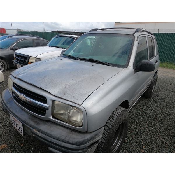 CHEVROLET TRACKER 2001 T-DONATION