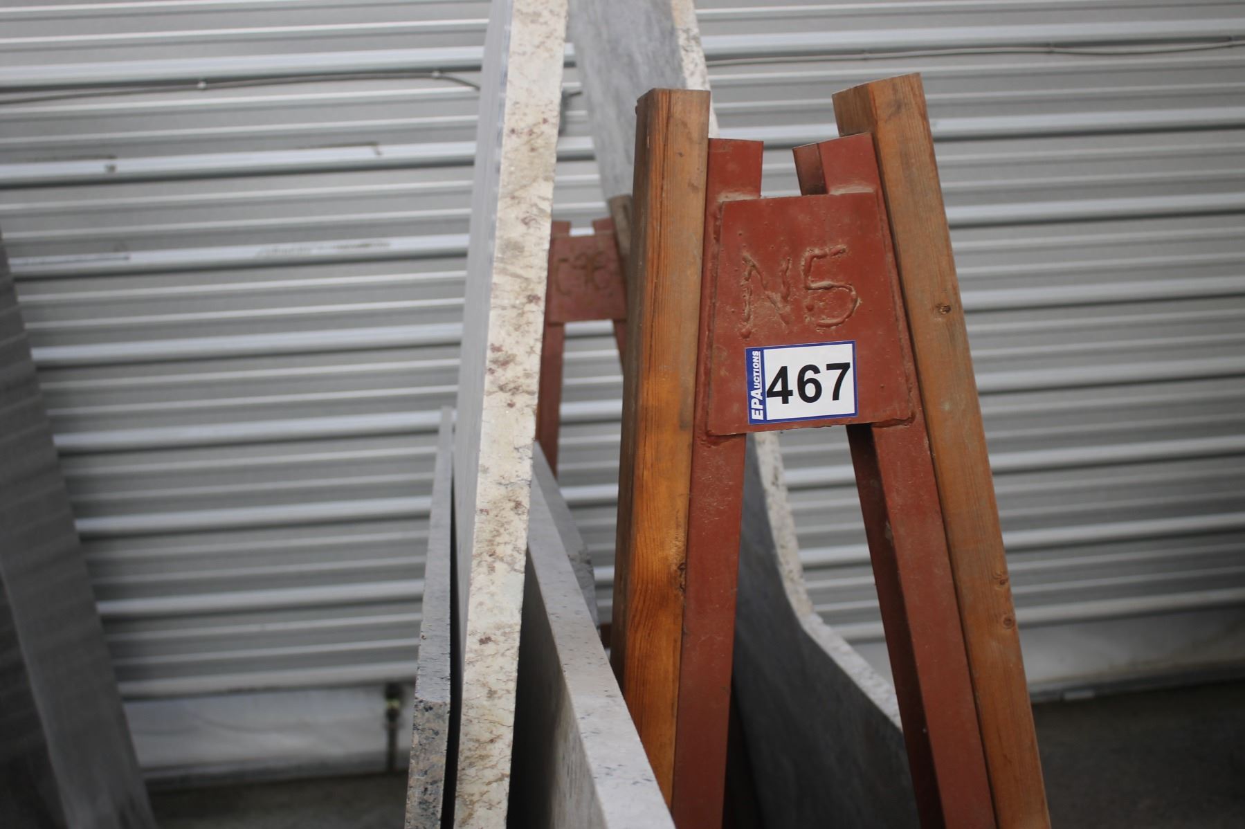 Metal slab stand