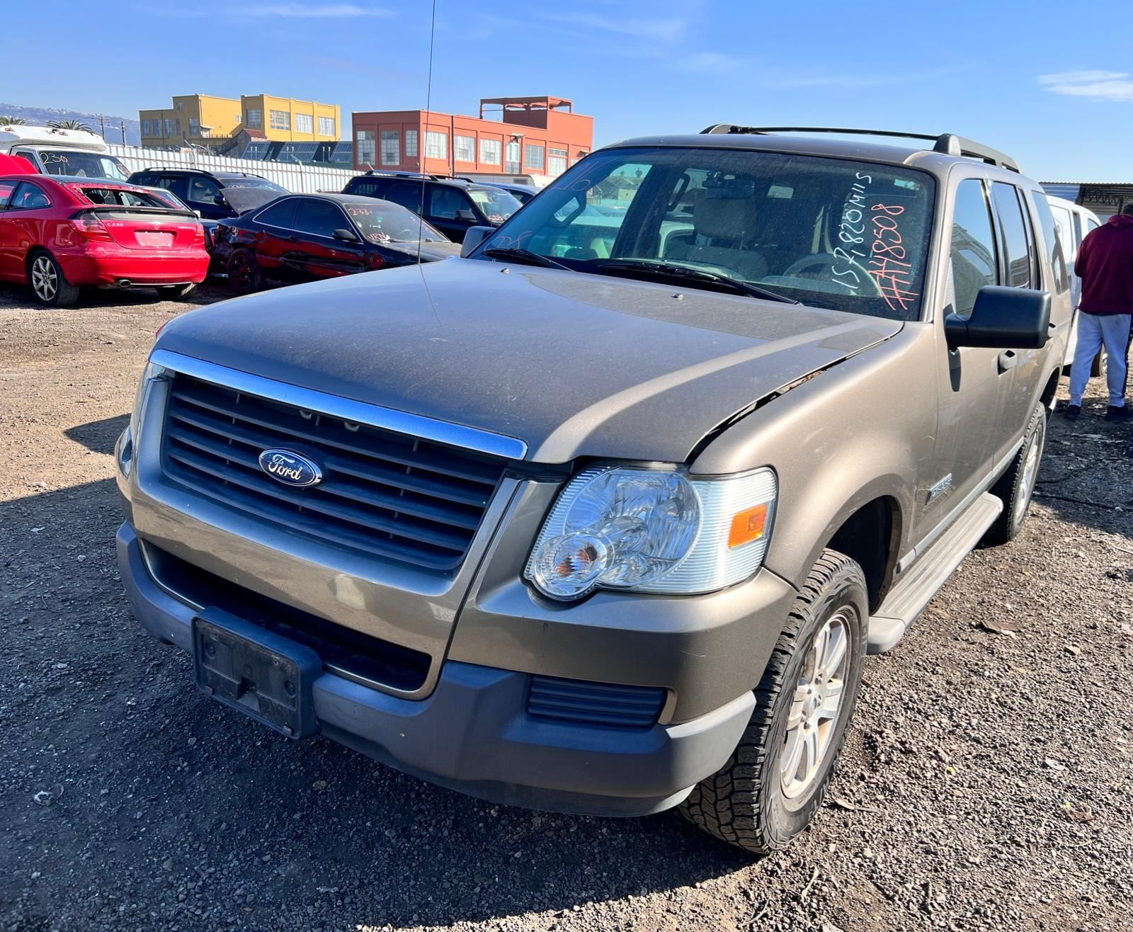 2006 Ford Explorer XLS