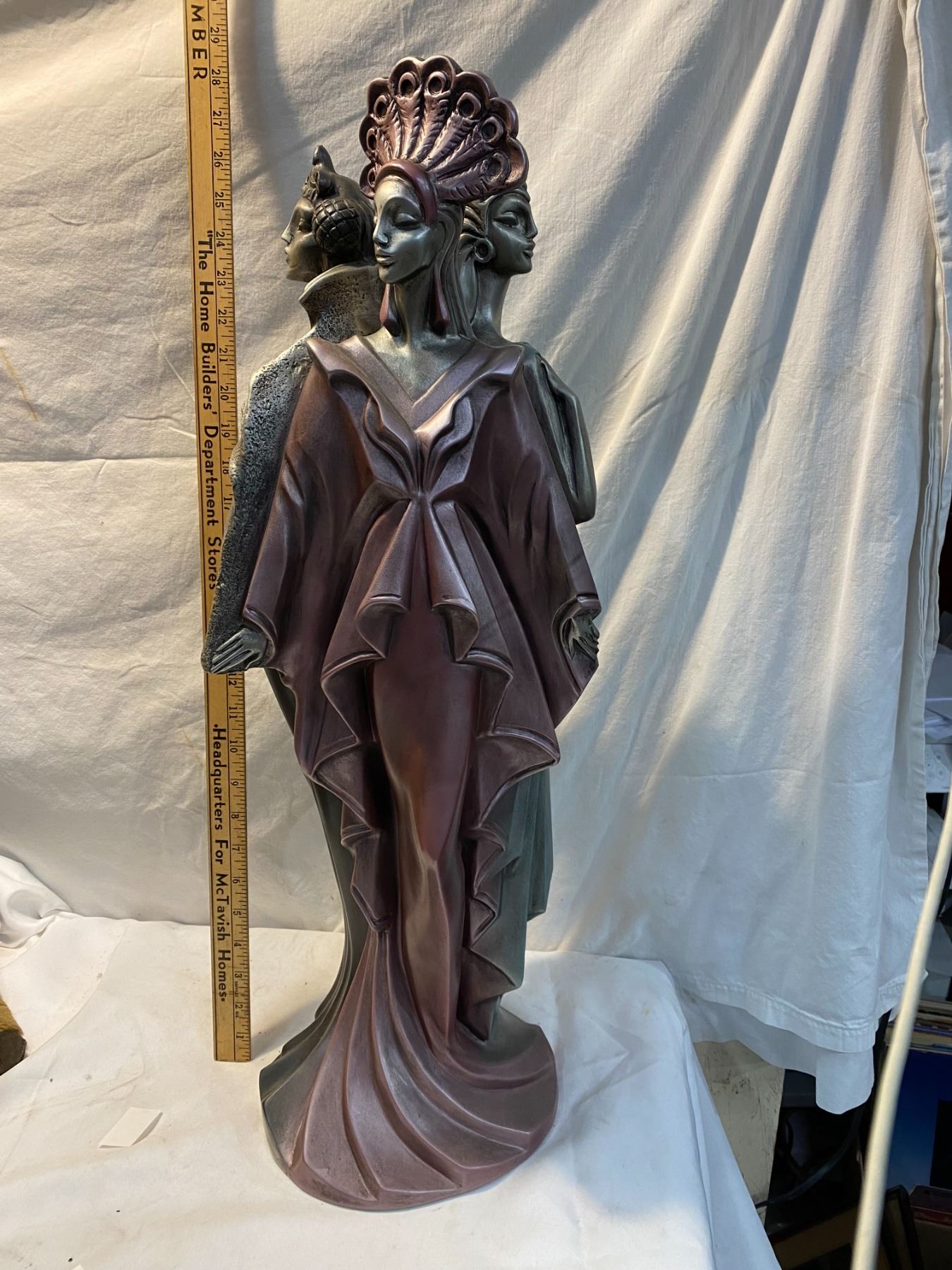 Austin Prod. Figurine