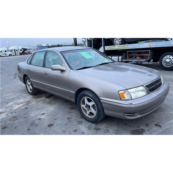 1998 Toyota Avalon XL