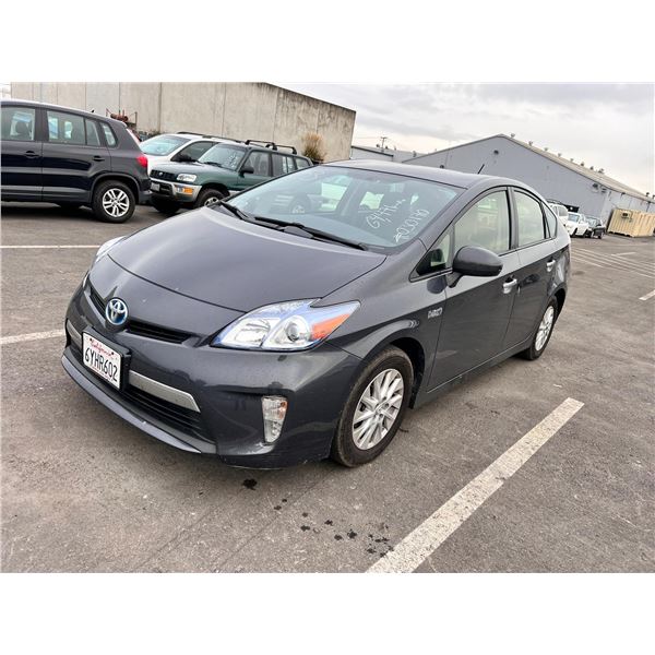 2012 Toyota Prius Plug-in Hybrid