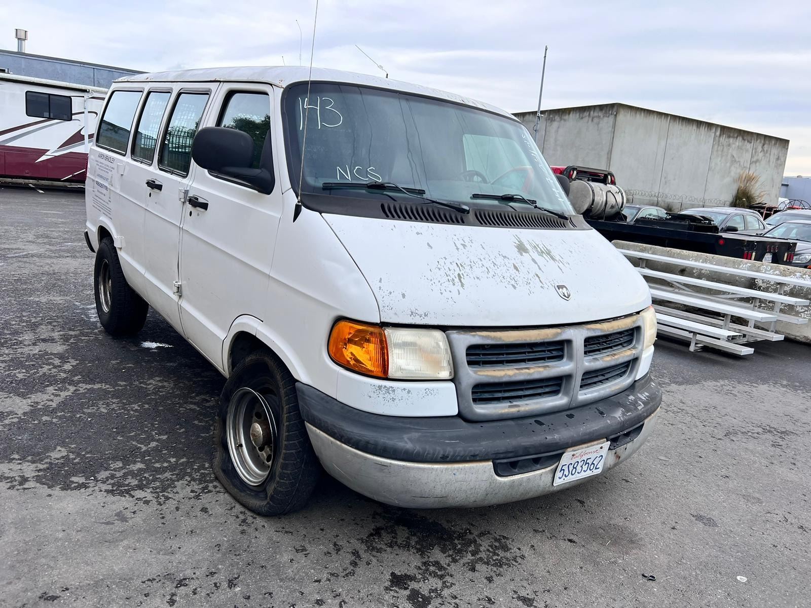 1998 Dodge Ram Van 1500