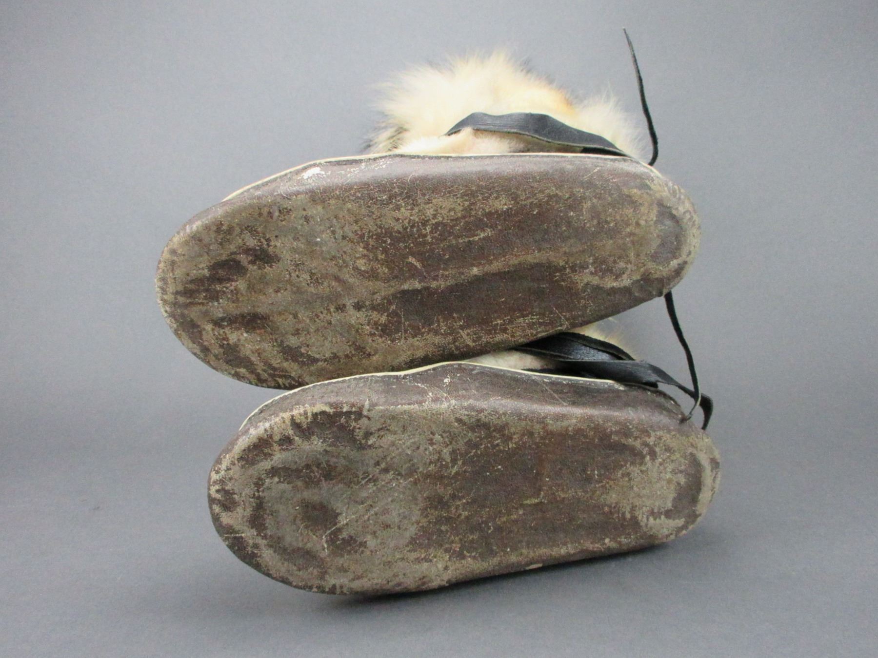 Marked Martin Victor Furs Mukluks- Genuine Alaskan Furs- 10.5"L- New ...