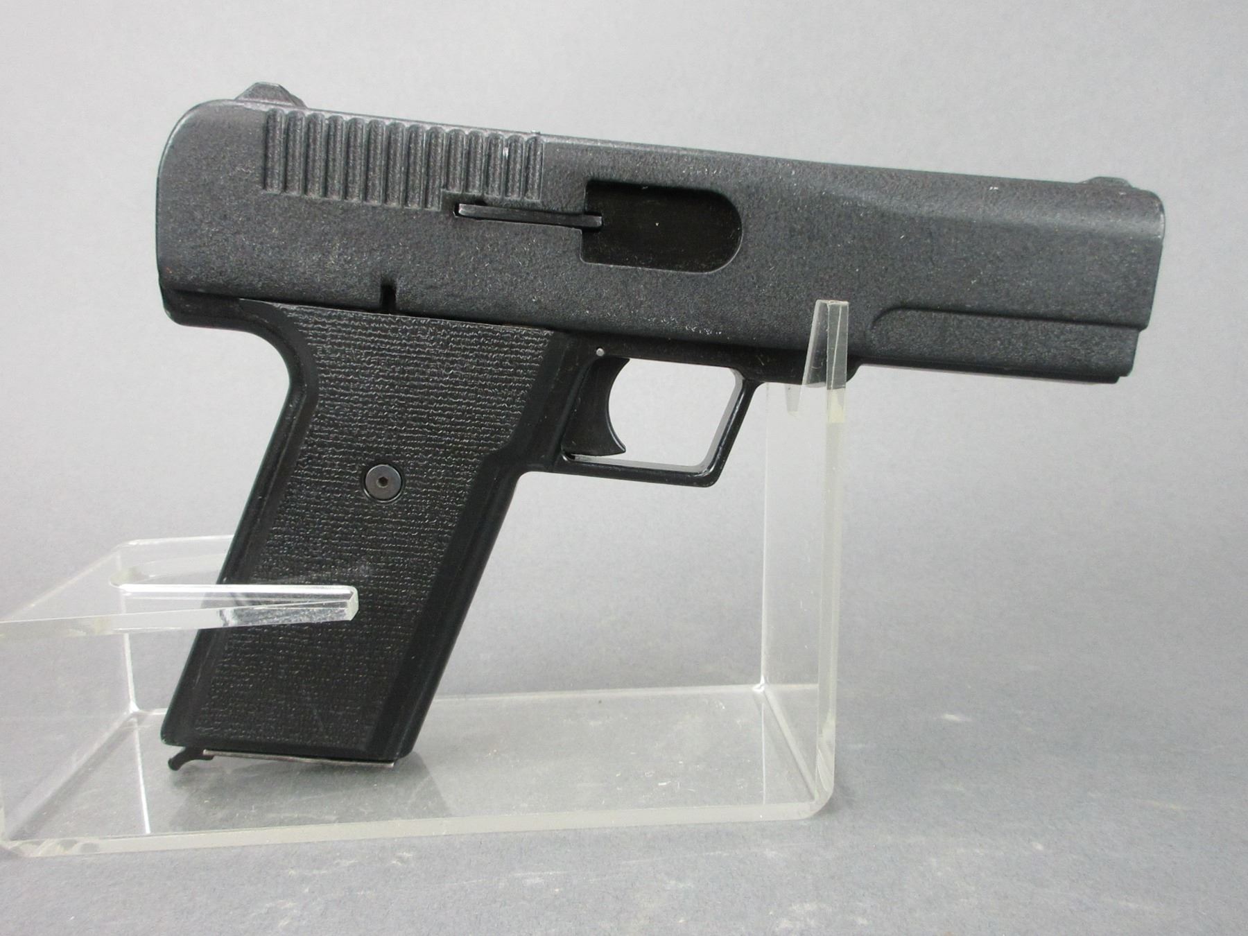 Hi Point Maverick Model J5 Semi-Automatic Pistol- 9MM- 4.5" Barrel ...