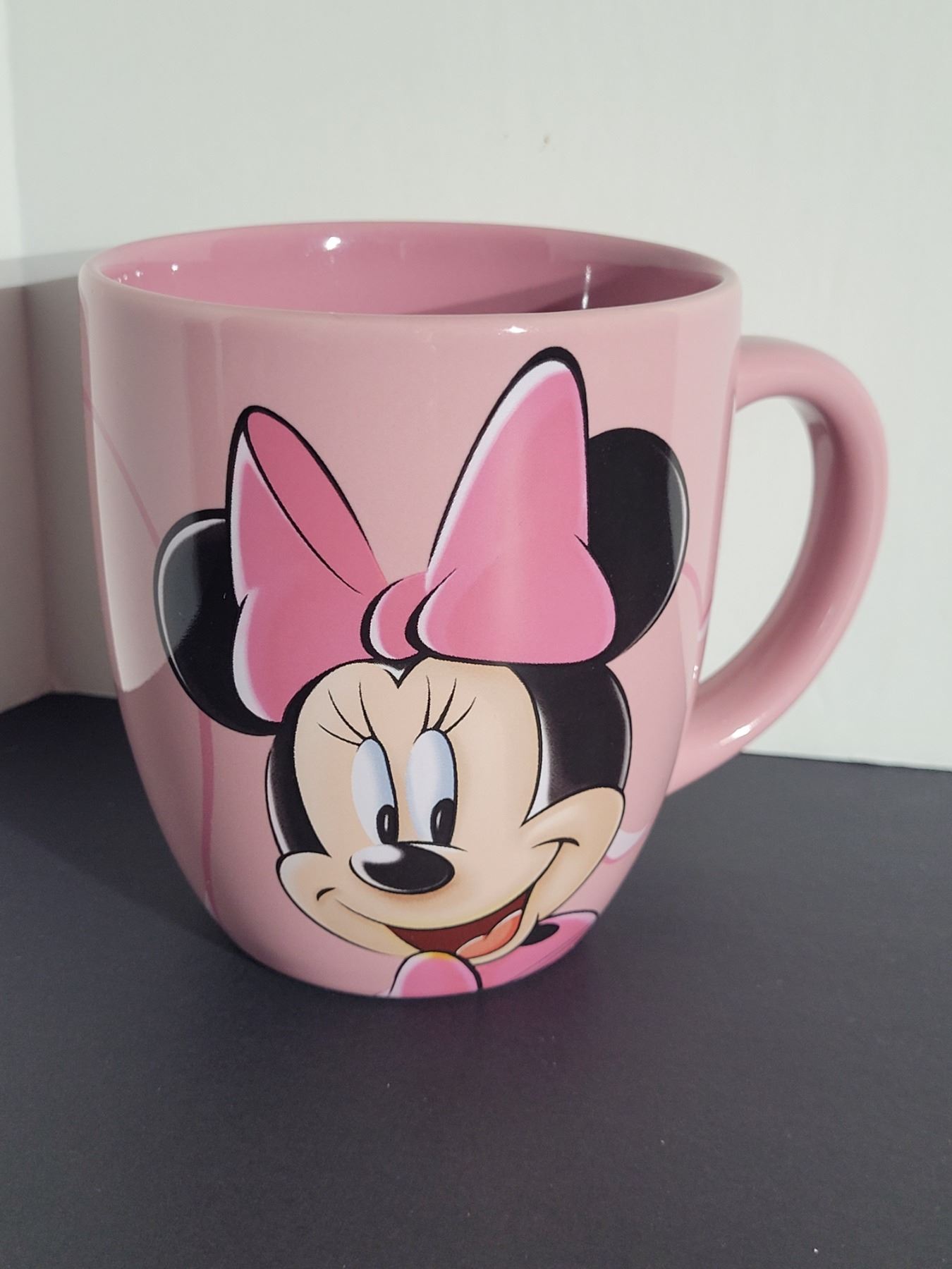 NEW LARGE MINNIE MOUSE MUG