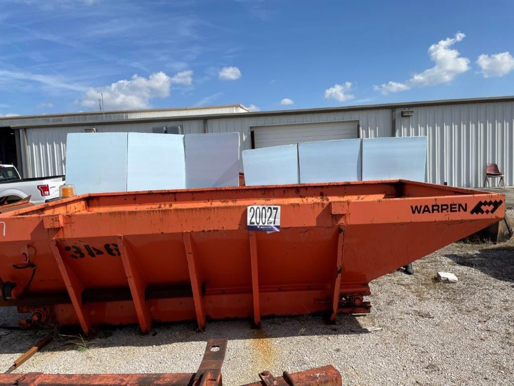 WARREN SPREADER BODY - J.M. Wood Auction Company, Inc.
