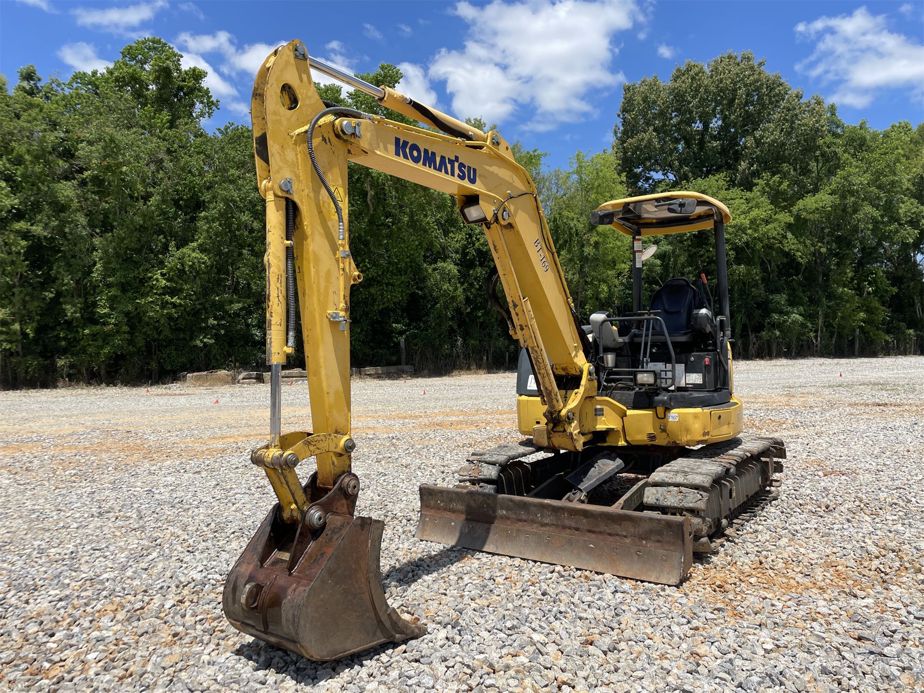 2017 KOMATSU PC45MR-5 Excavator - Mini - J.M. Wood Auction Company, Inc.